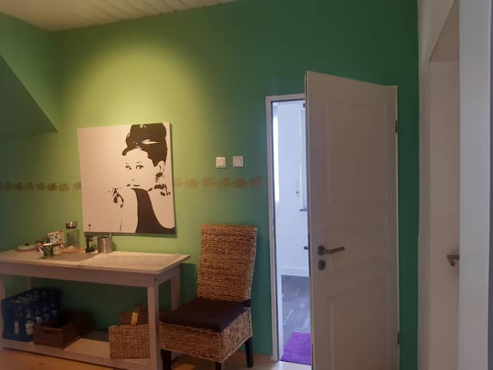 Feines Und Ruhiges Zimmer - Arnsberg