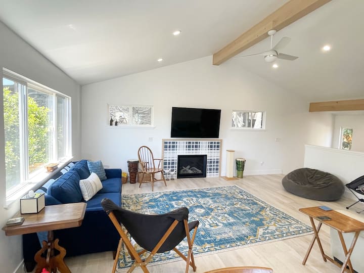 Newly Renovated House In Santa Cruz's Westside - Santa Cruz, CA