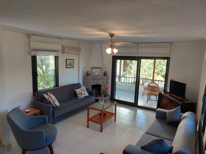 Cunda ÇAtaltepe Plajında, Mustakil Dubleks Villa - Ayvalık