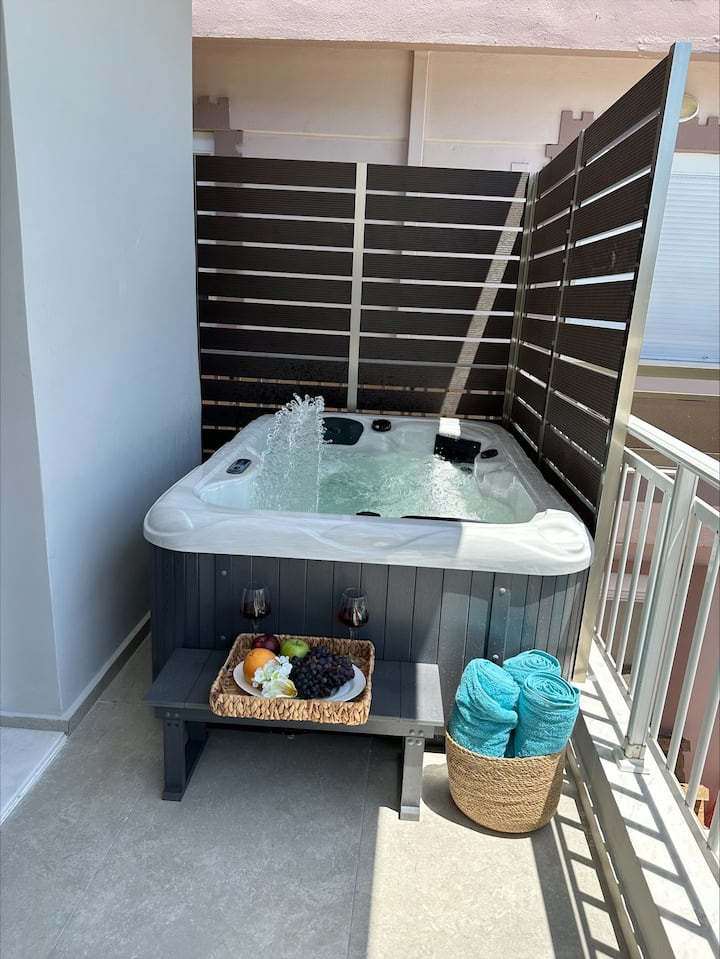 Flev's House With Jacuzzi & Rooftop Bbq - Rhodes Airport (RHO)