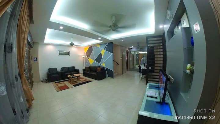 Arissa Homestay Kluang - Kluang