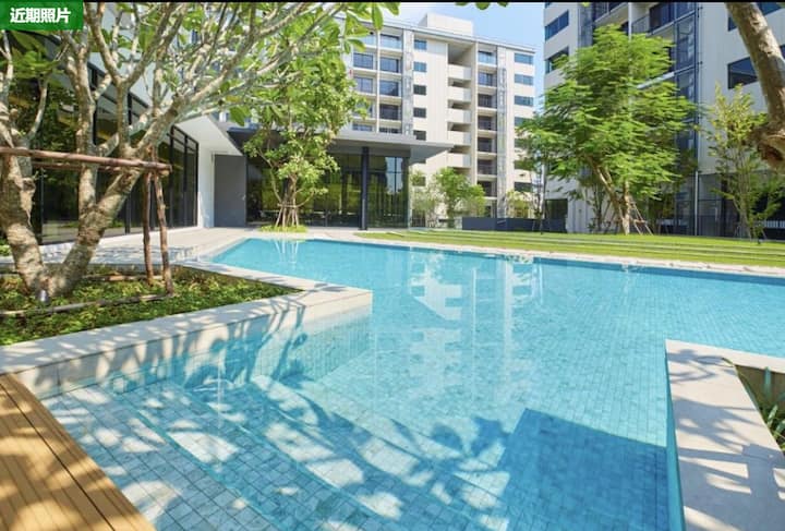 1br Twin Suit 2ppl/surasak Bts Sathorn/pool /Wifi - Bangkok