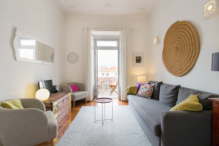 Principe Real Cool And Artistic 3 Bedrooms Flat! - Lisboa