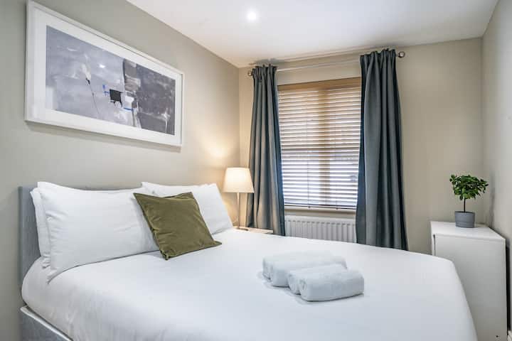 Giants Causeway - 1bd Ap (Gold Short Term Stays) - Belfast