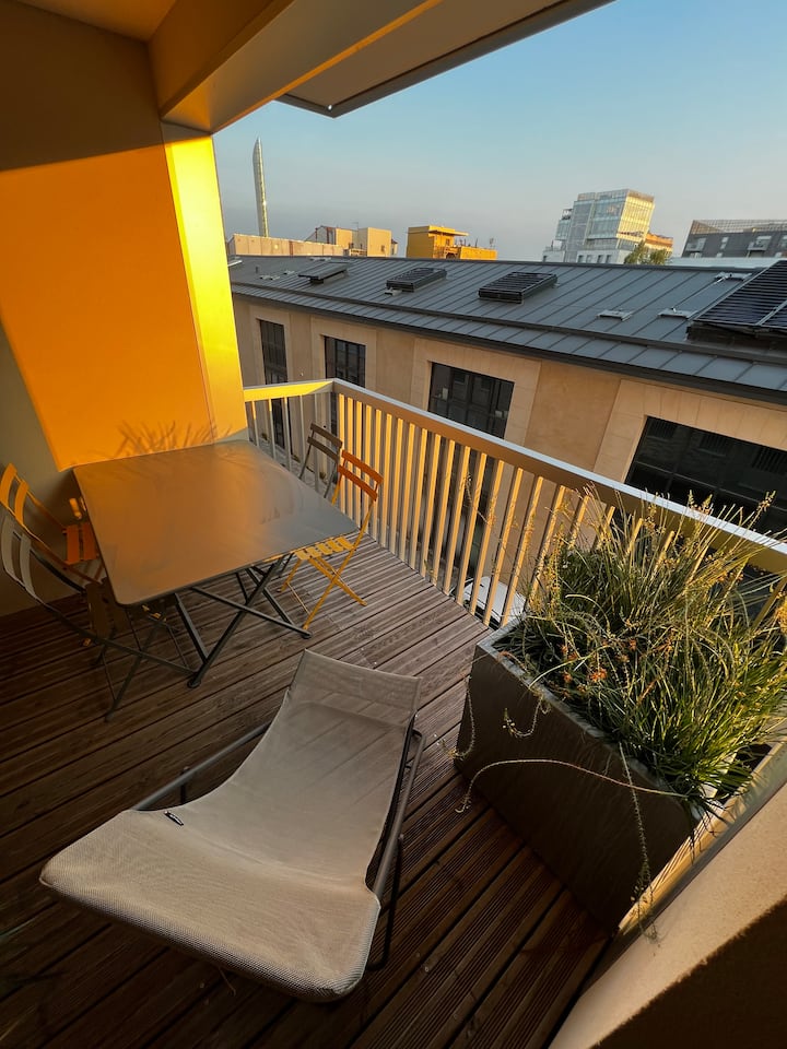 Bel Appartement Avec Balcon Et Parking & Clim - Bordeaux