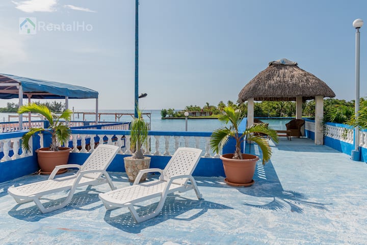 Santa Fé Beachfront Vacation Rentals - Santa Fé, Santa Fé, Cuba | Airbnb