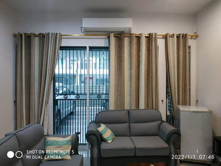 My Homestay Kampar (22kw Ev Charger) 4room 4bath - Kampar