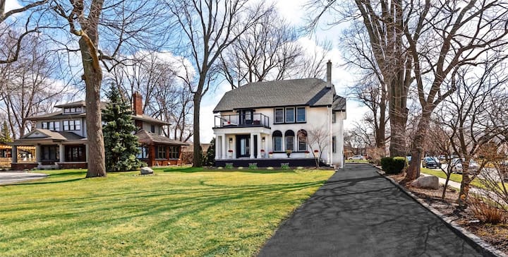 River Front View - Windsor