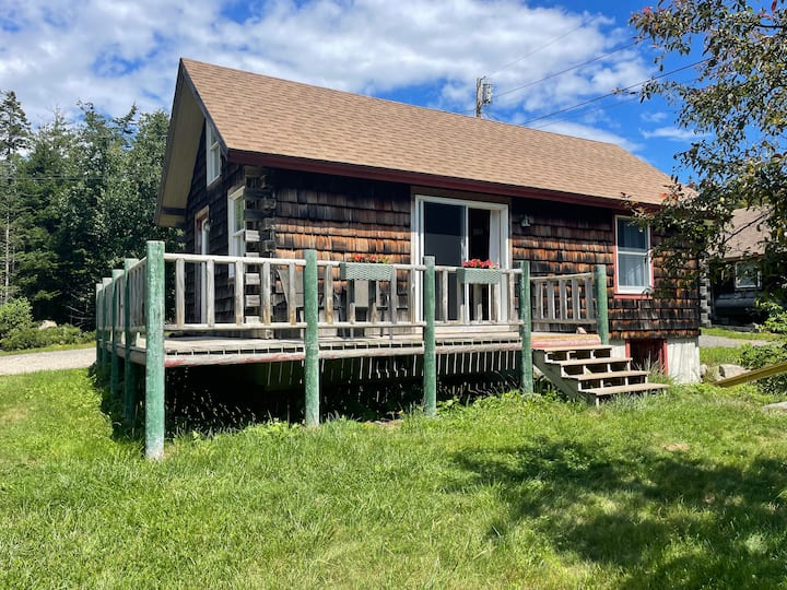 Cozy Cabin On Vinalhaven! - Vinalhaven, ME