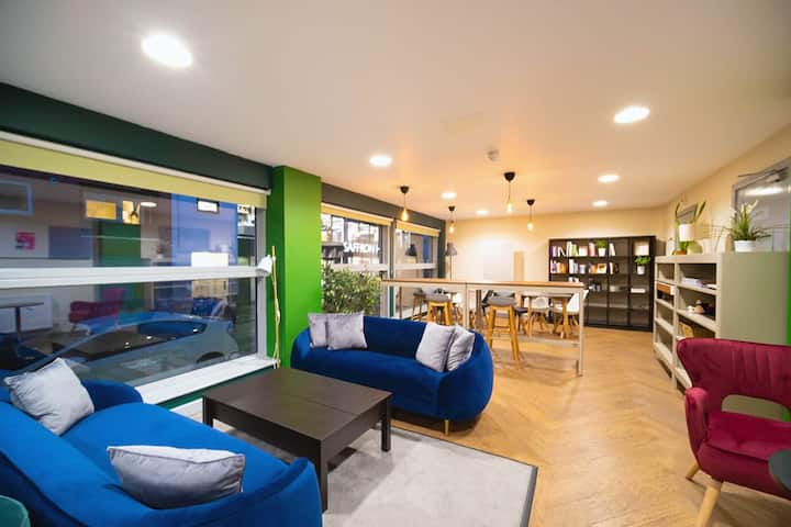 Spacious Apartment In Zone 1 Near Holborn - London, UK