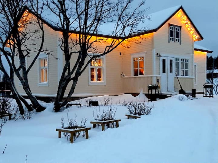 Vanha Holmila-old Manor Holmila Lapin Lumous . - Rovaniemi