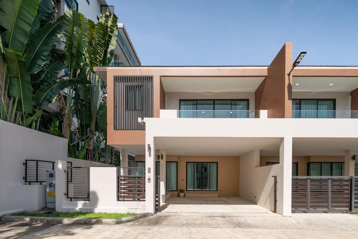 Mira House | 4br 3ba | Naiyang Beach | Hkt Airport - Phuket