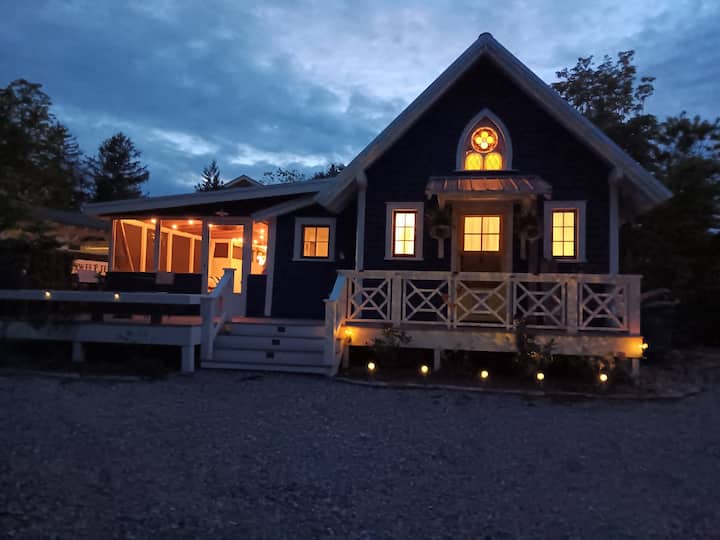 My Blue Heaven - Hendersonville, NC