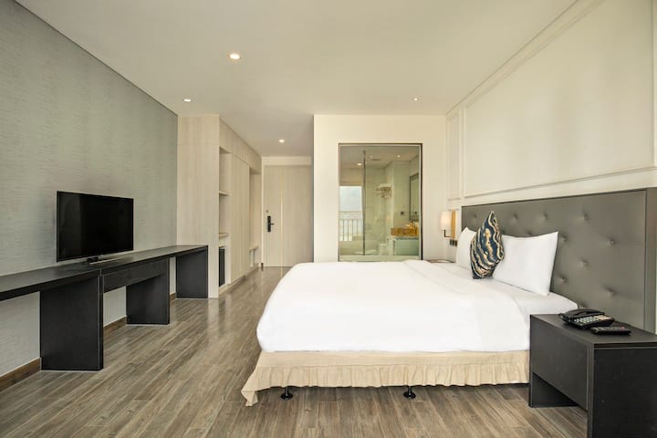 Golden Bay|oceanview Balcony+rooftop Infinity Pool - ダナン 州