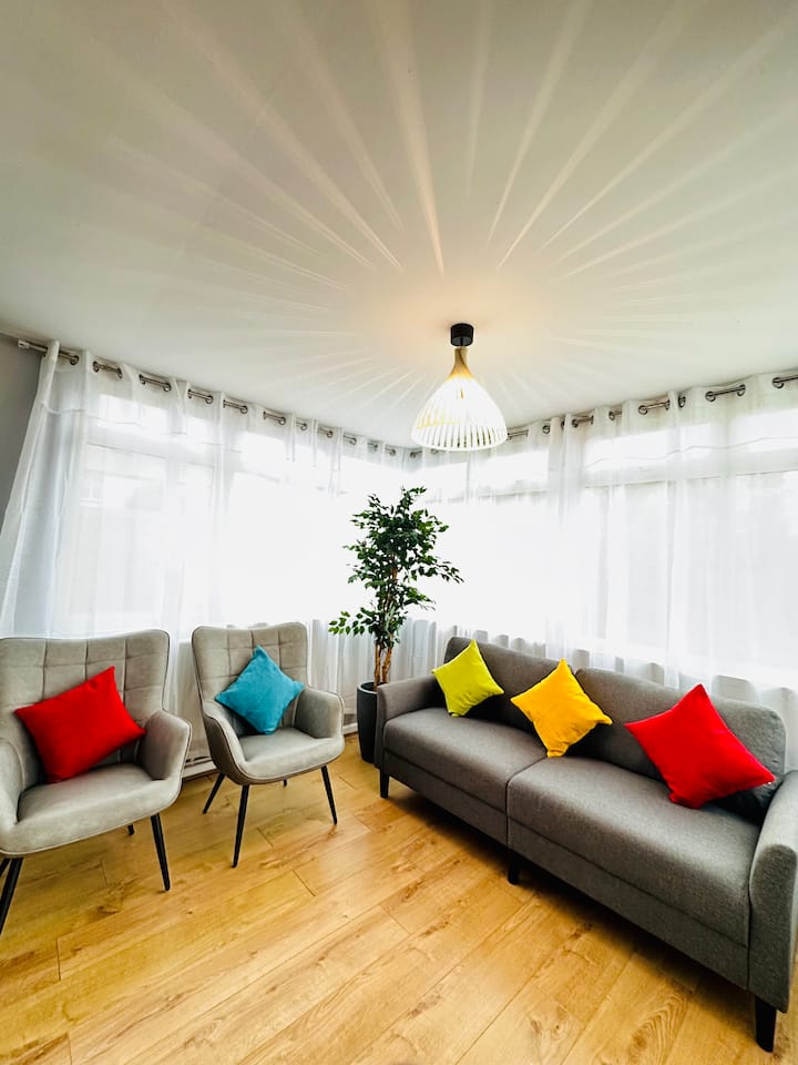 Clacton Beach Retreat - Starfish Studio - Clacton Beach