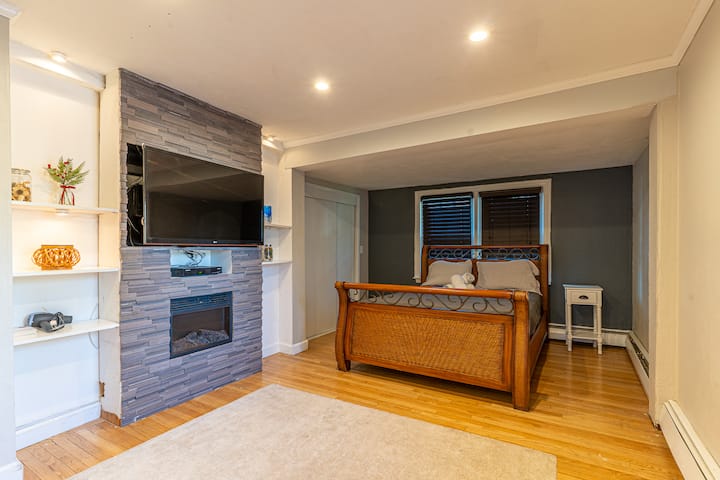 1 Bedroom Spacious Pet Friendly Inn - Converse Lake