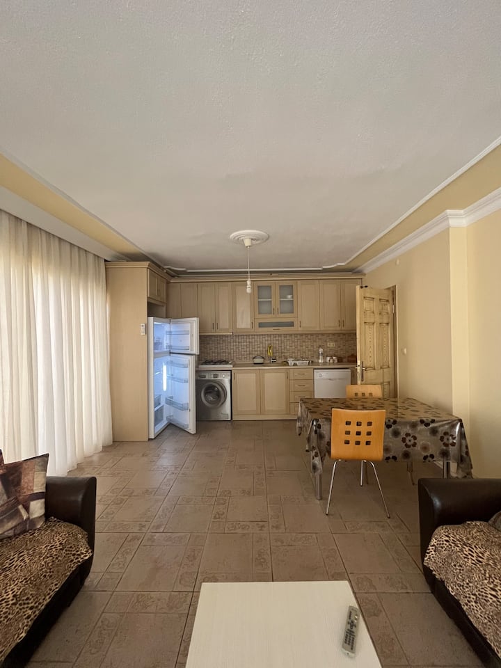 Altınkumda Deniz Manzaralı Daire - Didim