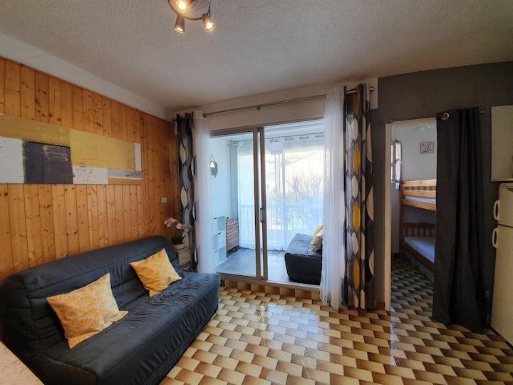 100m Plage
Studio Cabine  5/6 Pers
Parking Privé - Valras-Plage