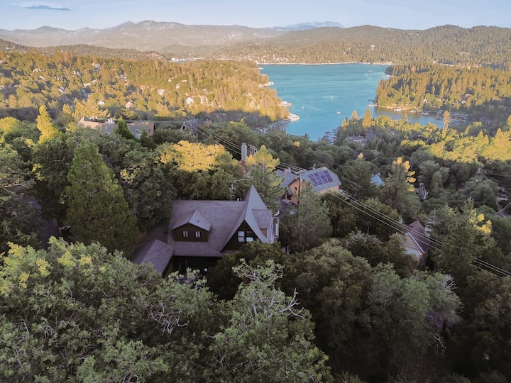 Matterhorn Dr | Sweeping Views + Ac | Pet Friendly - Lake Arrowhead, CA