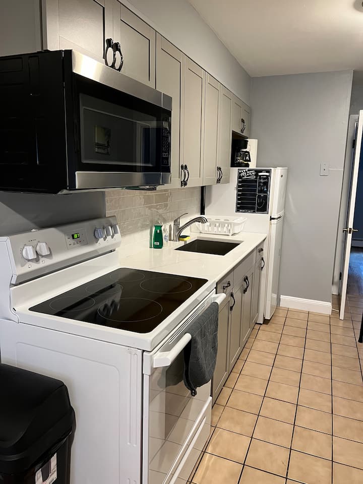 Lovely 2-bedroom Apartment In Hoboken - Hoboken, NJ