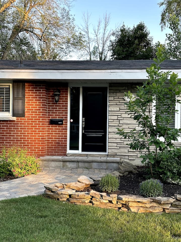 Stylish & Quiet 2 Bedroom House - Cornwall