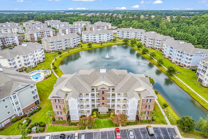 Serene Unit With Lake View - Myrtle Beach