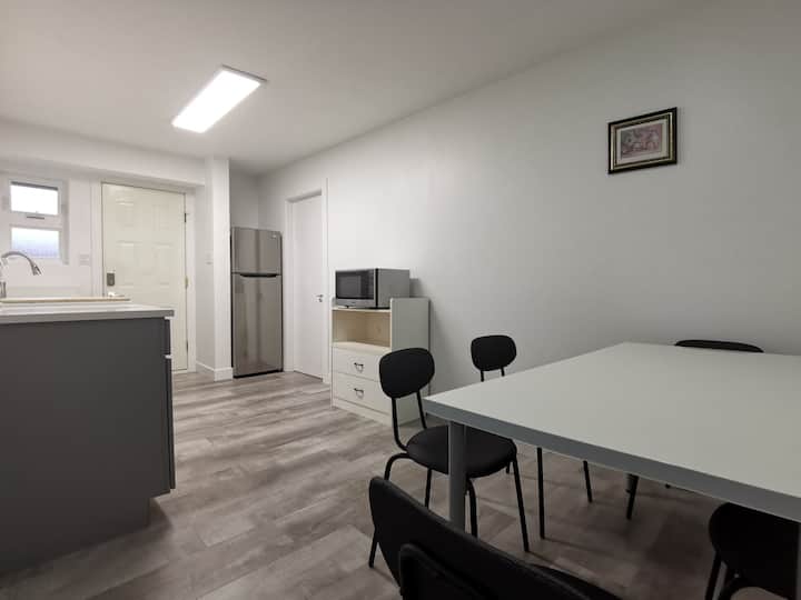 Spacious En Suite Bedroom - Burnaby