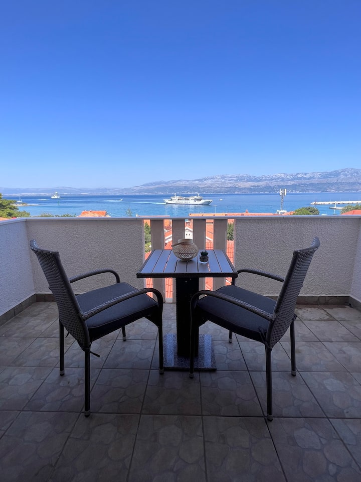 Seaside Apartment, Supetar, Brač - Sutivan
