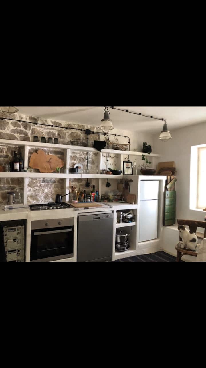 Beautiful Mediterranean Home&atelier - Mimice