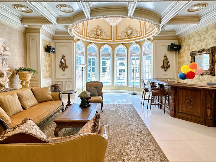 Estate Near Hollywood/ 3b3b - Sparkling Pool - Pasadena, CA
