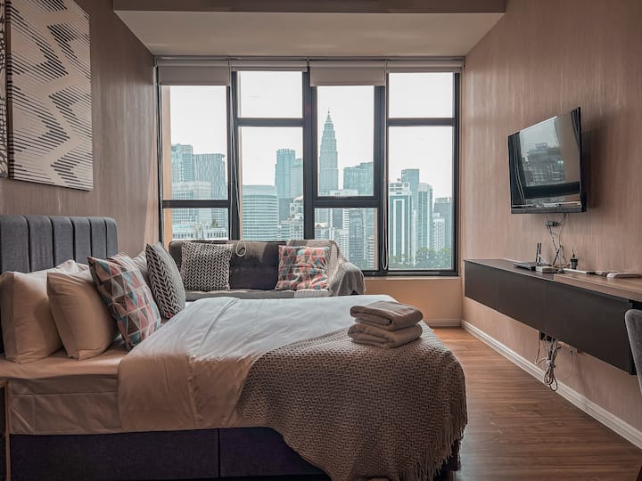 Free Netlfix Premium Classic Room | Kl Tower View - Bukit Bintang