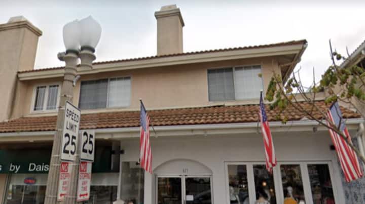 Balboa Beach Condo Bliss - Newport Beach