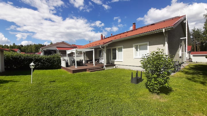 Rauhallinen Sijainti - ラフティ