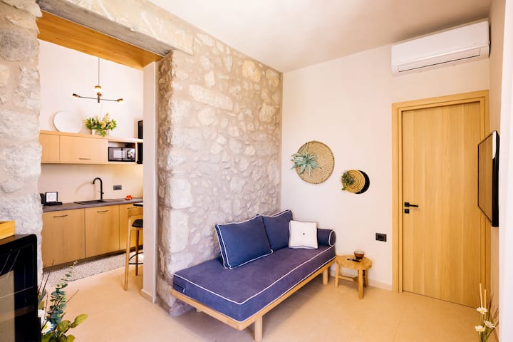 1 Bedroom Sea View Suite @Mirthea Suites - Plakias
