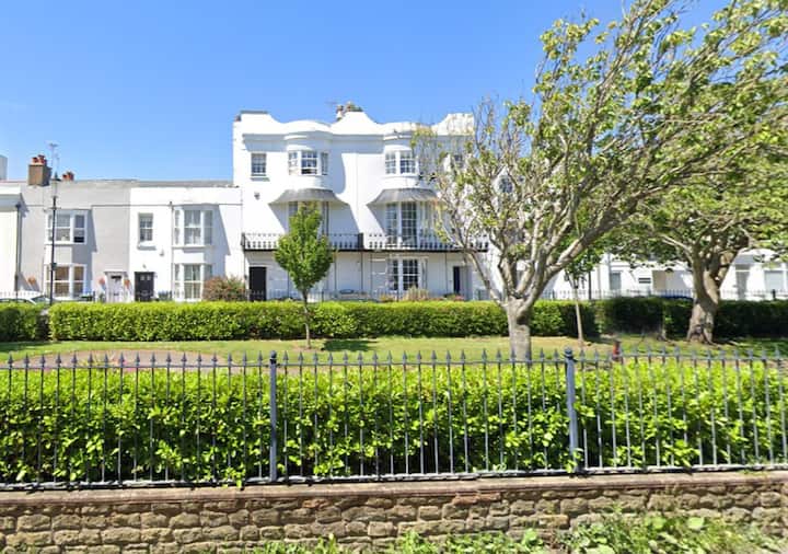 Sea Side Retreat, Dog Friendly. - Bognor Regis