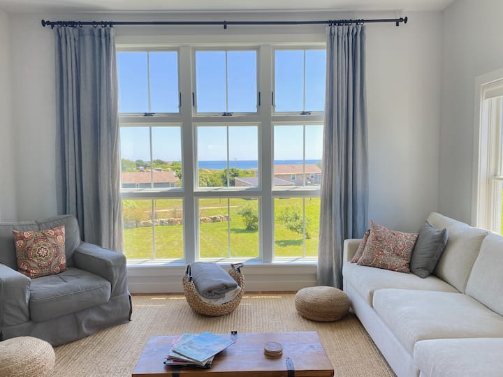 Mansion Beach Retreat-3 Br House - Block Island, RI