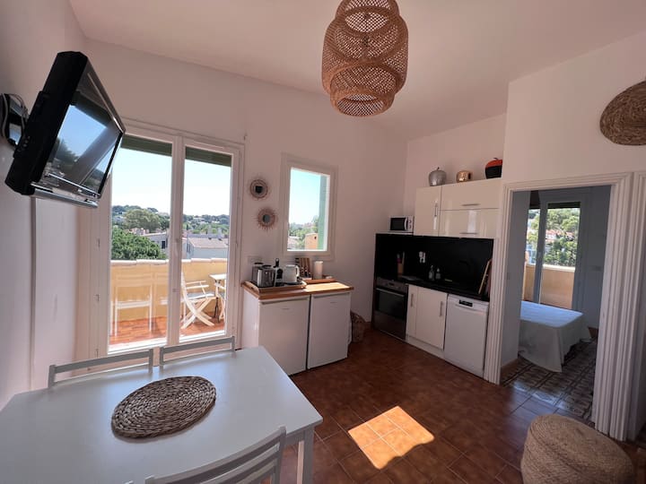 Appartement Très Calme Et Lumineux En Centre-ville - Cavalaire-sur-Mer