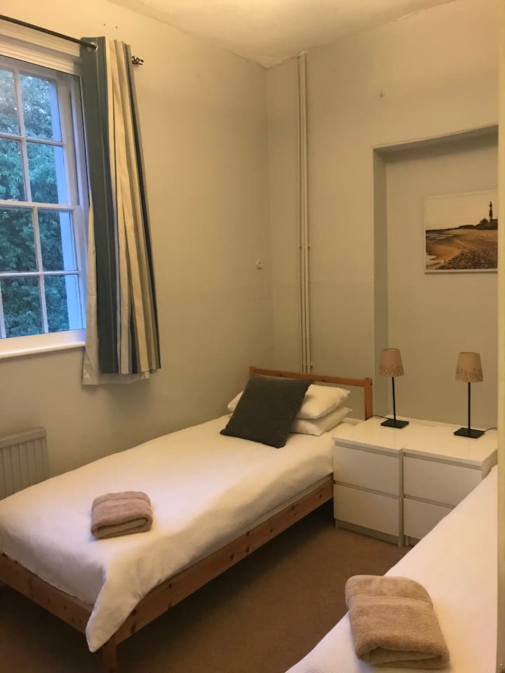 Old Ham Tree Room 3 - Bradford-on-Avon