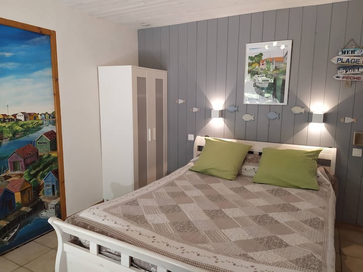 Studio Rdc Nuit D'étoile Au Jardin Près De L'océan - Les Mathes