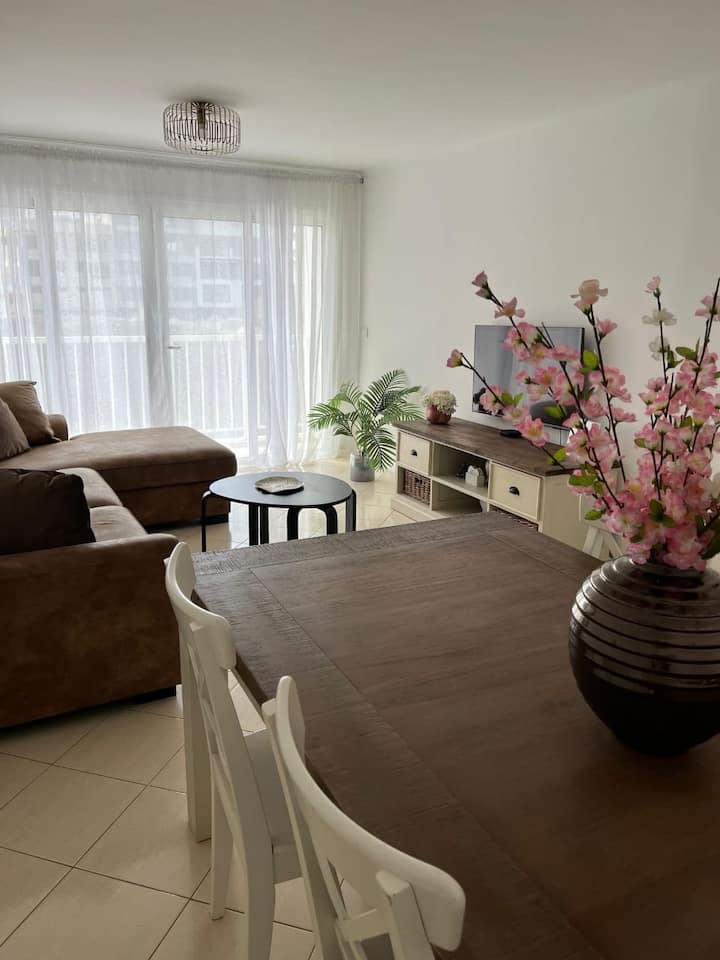 Apartamento Equipado E Mobilado. - Cabo Verde