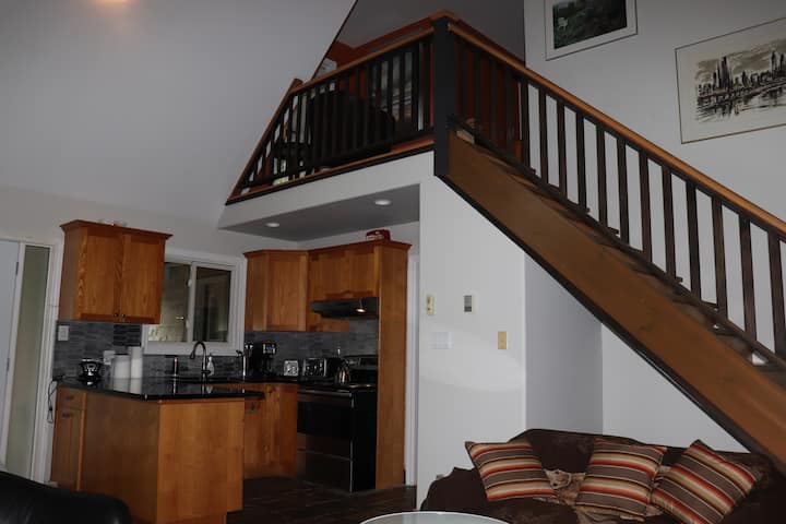 Cozy Family Cottage Near Beach - Meaford