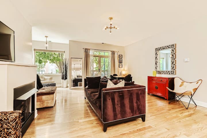 University Of Chicago Condo-upgraded And Spacious - Kennedy Park - Chicago