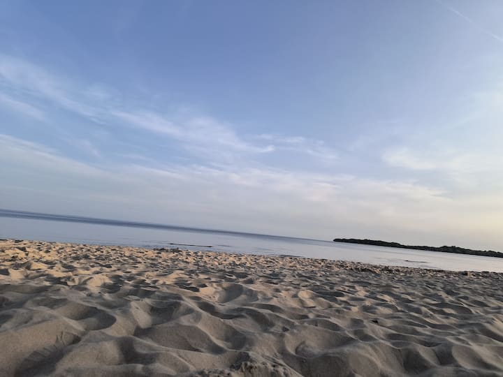 Family Memories Steps Away From Beach - Crystal Beach