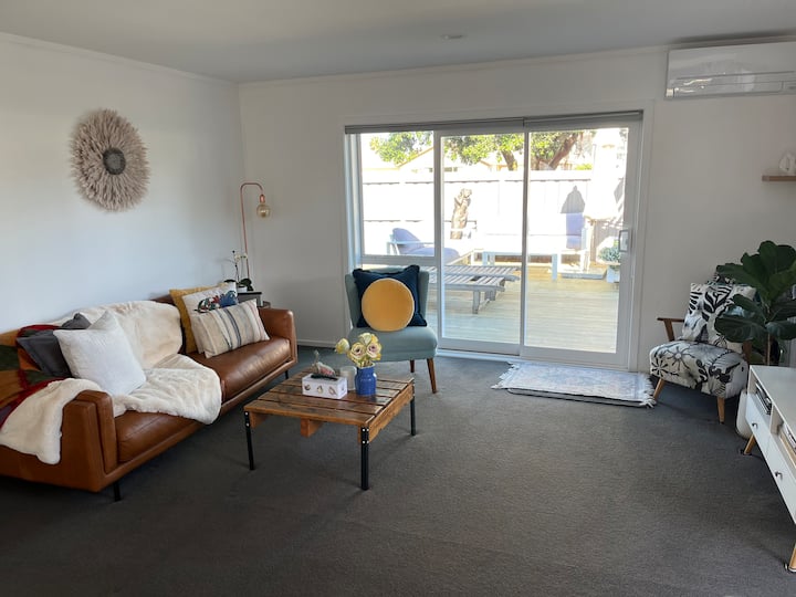 Beach Home Away From Home - Mount Maunganui