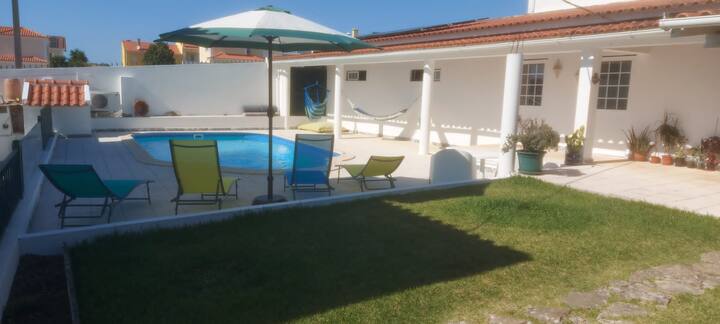 Casa T1 Com Piscina - Torres Vedras
