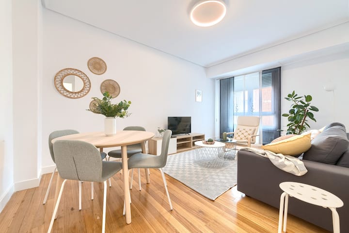 Iturribide Hogar Junto Metro - Bilbao