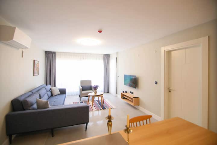 1+1 Lüks Suit Daire - Alaçatı