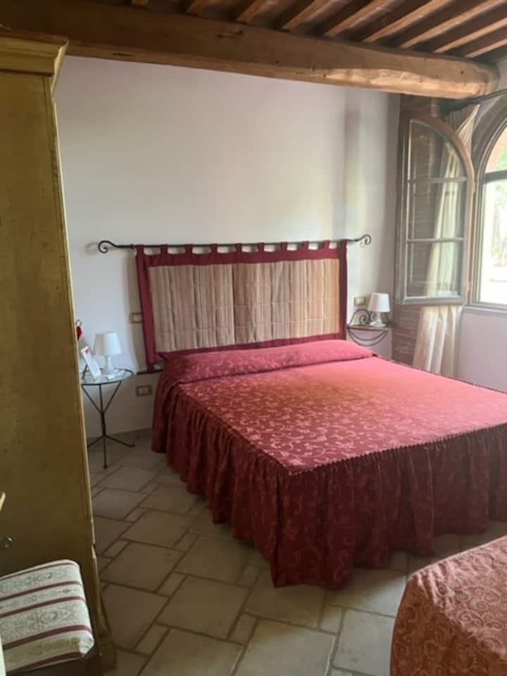 Beatrice Nel Cuore Del Borgo La Contessa - Suvereto