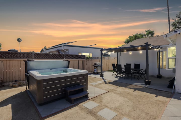 Luxe Family-friendly Escape - Hot Tub & Fire Pit - Black Mountain Ranch - San Diego