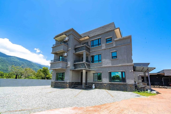 花蓮旋律包棟民宿-烤肉唱歌電動麻將桌-獨棟房源Villa - Hualien City